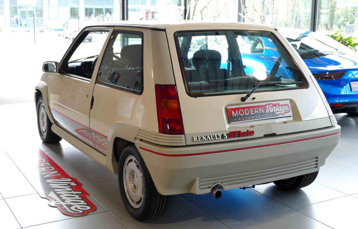 Renault Super 5 GT Turbo Phase 1 - Véhicule - Modern Vintage ...