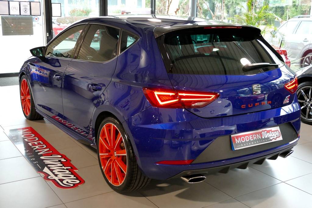 Seat Leon Cupra 2.0 TSI 300cv Pack Performance Cupra Orange - Véhicule ...
