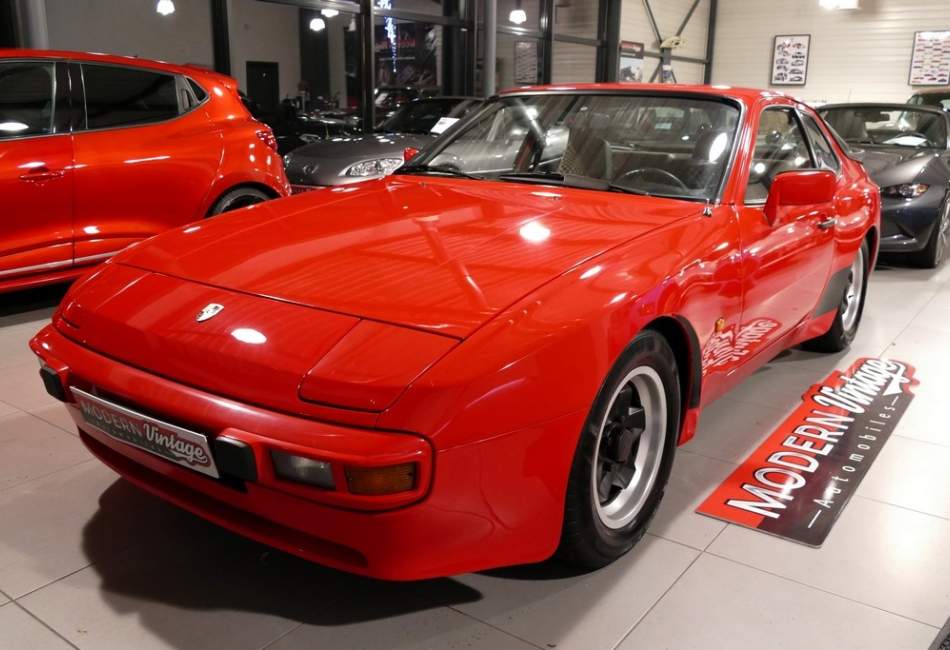 Porsche 944 2.5l 163cv Phase 1 - Véhicule - Modern Vintage Automobiles ...