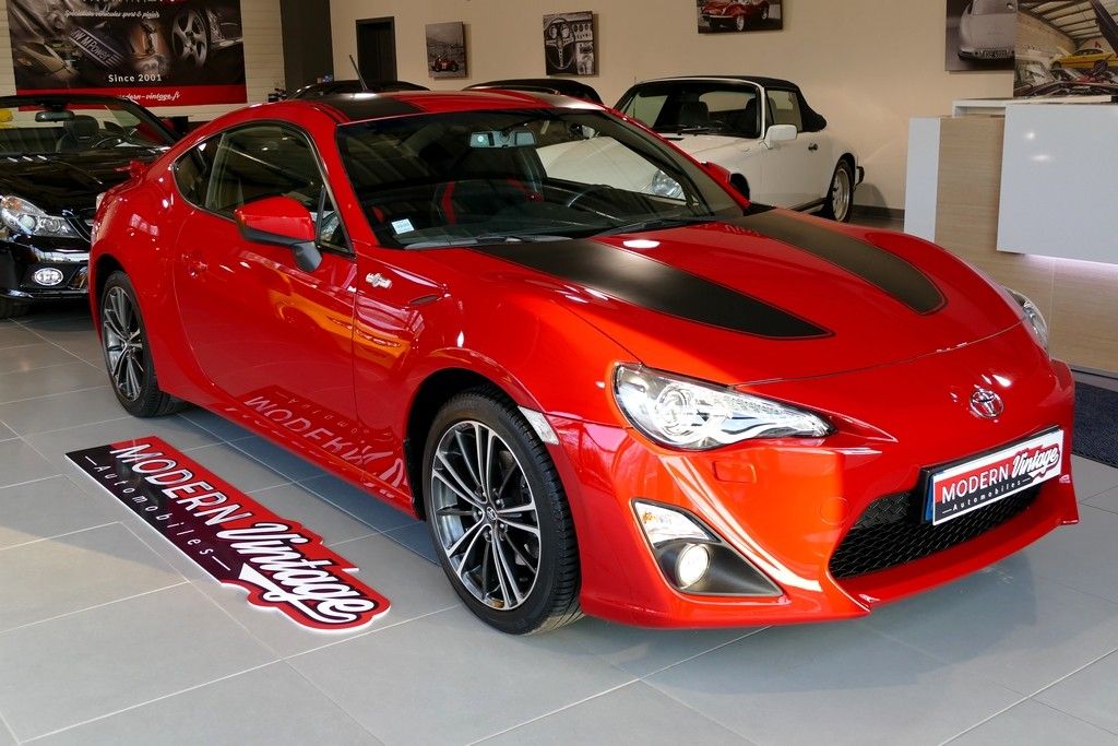 Toyota GT-86 2.0 D-4S 200cv - Véhicule - Modern Vintage Automobiles ...
